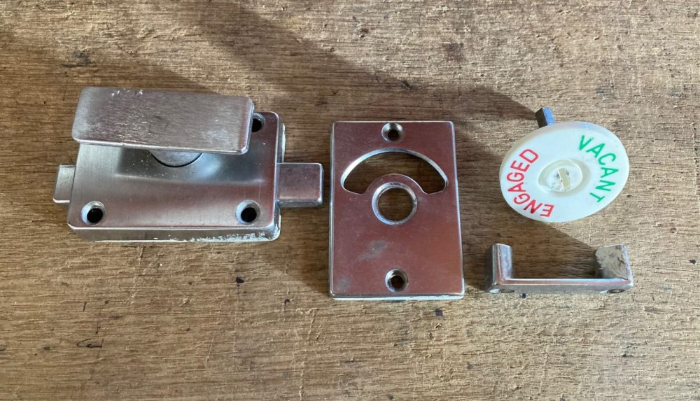 Complete privacy lock set for WC $25 | Federation Trading