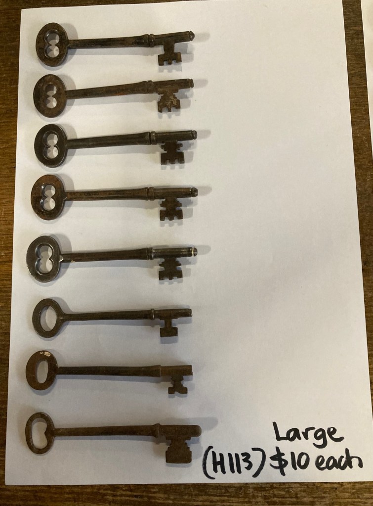 Large old keys, approx 10cm long (H113) $10 each | Federation Trading