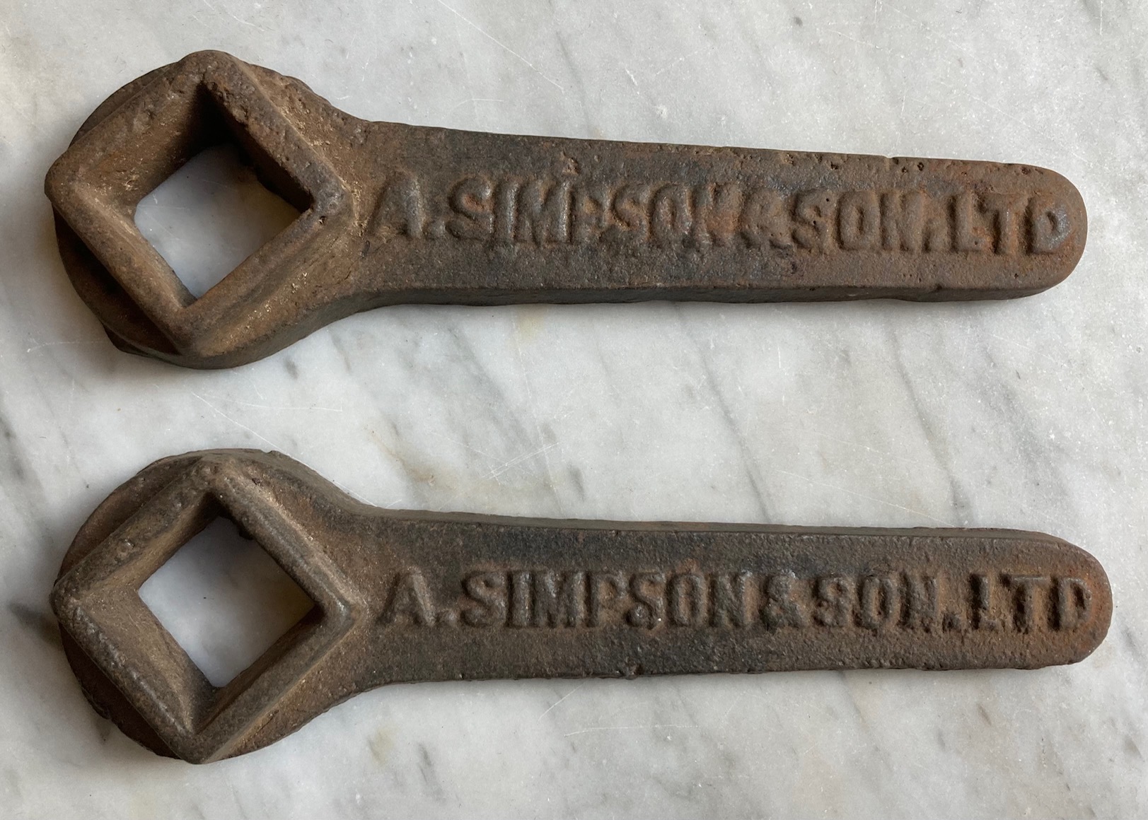 Simpson and Sons Ltd cast iron tools, 190 H, opening 36 x 36 (S185) $10 ...